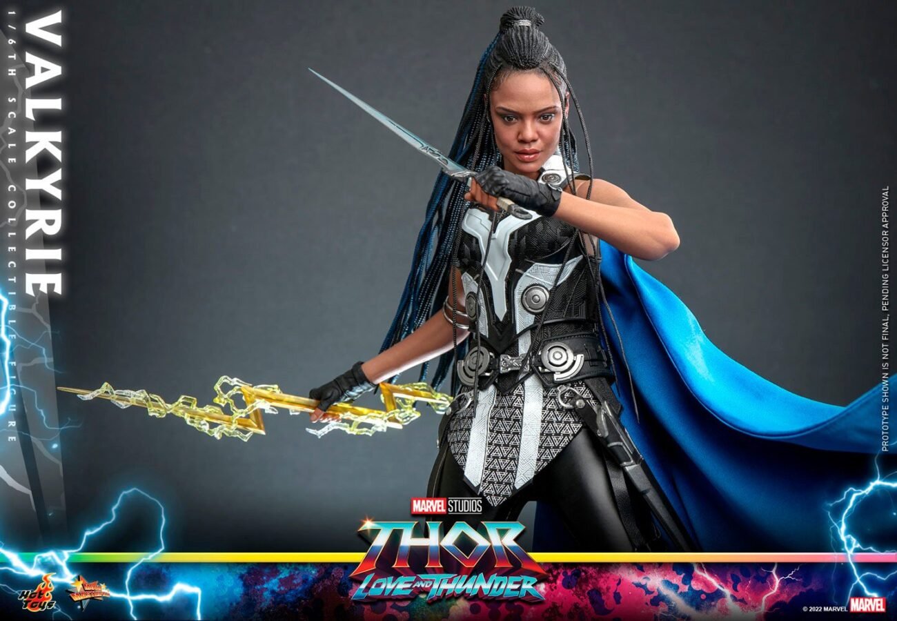 VALKYRIE Sixth Scale Figure by Hot Toys - Egyfigures Collectibles
